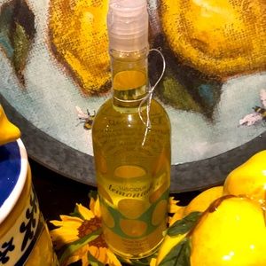 Accents | Nwt Lemon Boutique Store Display Set Of 5 | Poshmark